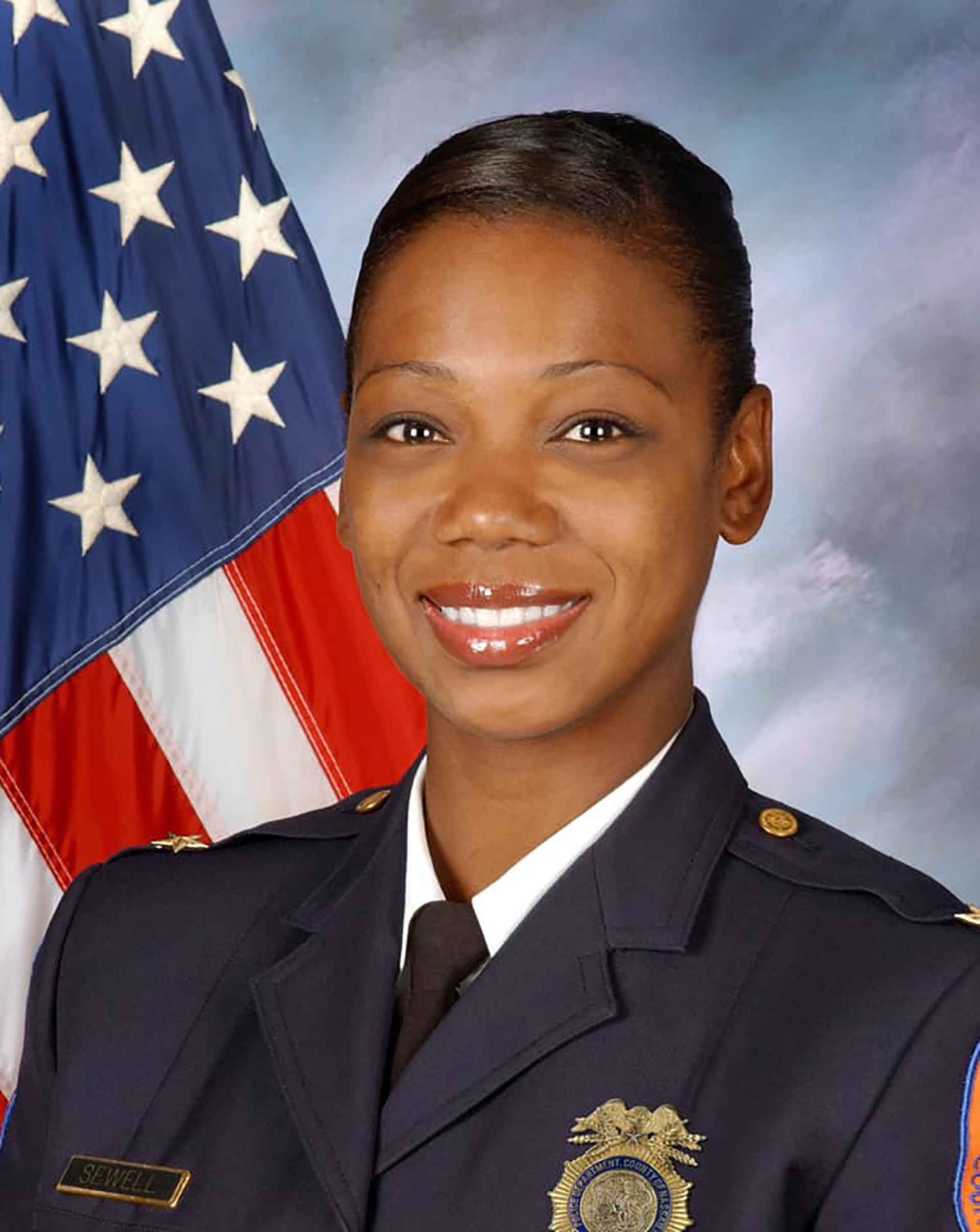 Women represent 12% of police officers in the U.S. – Notes de seguretat