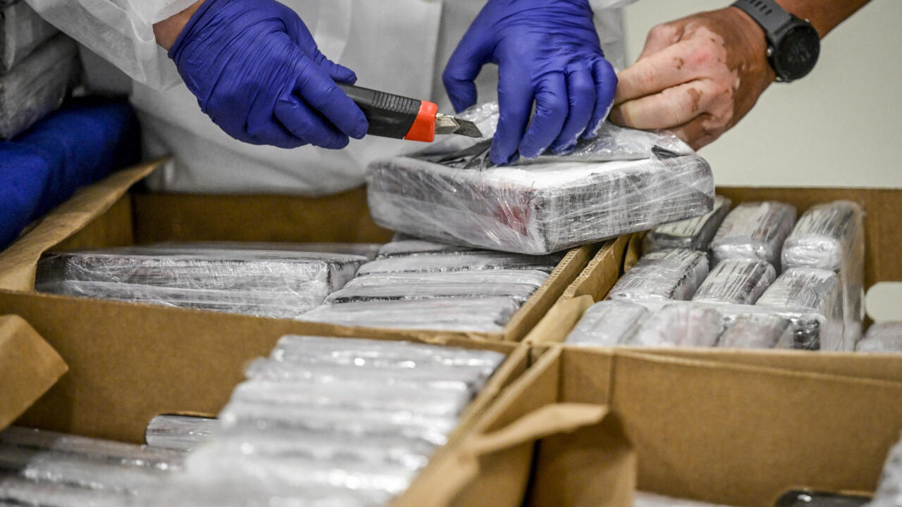 Europol report: evolution of tactics in maritime cocaine trafficking ...
